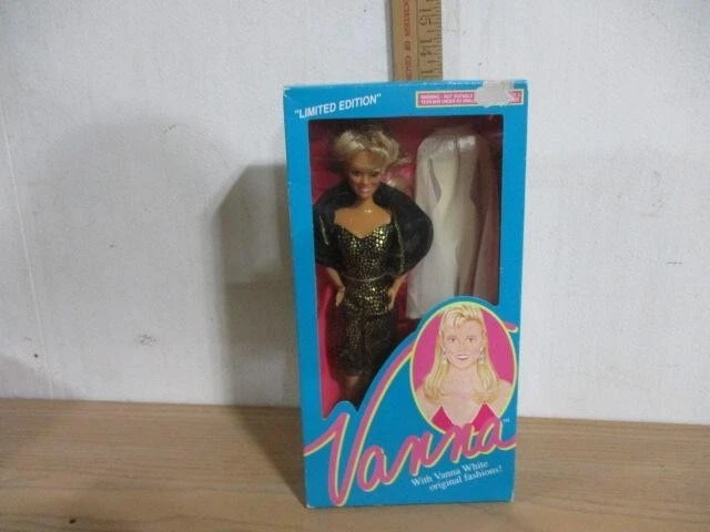LIMITED EDITION VANNA White Barbie Doll With Original Fashions 1990 ...
