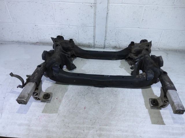 MERCEDES C250 W205 AMG LINE 2.1 Front Subframe A2056280057 2015 £299.50 ...