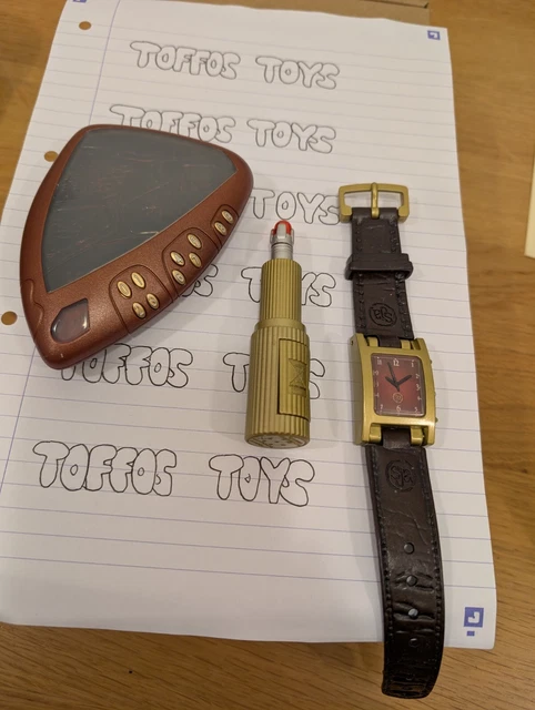 RARE DR WHO Sarah Jane Adventures Sonic Lipstick watch and communicator ...