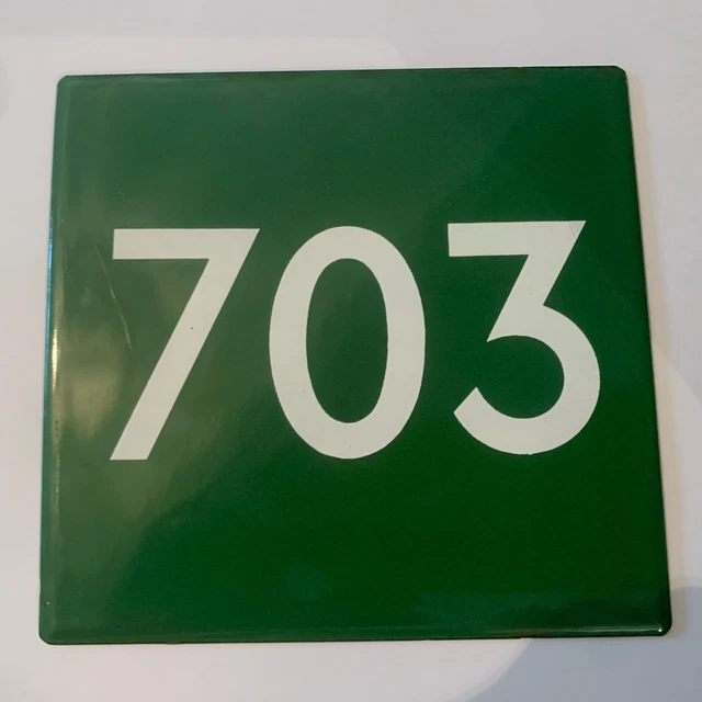 RARE VINTAGE LONDON Transport Bus Stop-Route 703 'E-Plate' EUR 118,76 ...