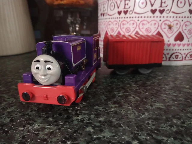 THOMAS AND FRIENDS Mattel Trackmaster motorized battery operated ... THOMAS AND FRIENDS Mattel Trackmaster motorized battery operated ...