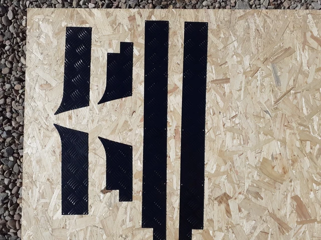 LAND ROVER DEFENDER 90 black Chequer Plate skirting Kit Black 2mm ...