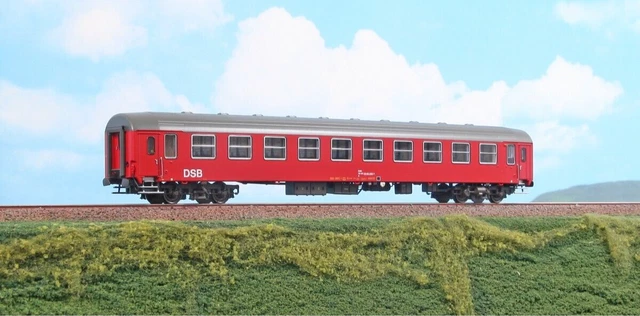 ACME 52182 UIC-Y Carriage 2nd Class DSB Red Livery £86.31 - PicClick UK