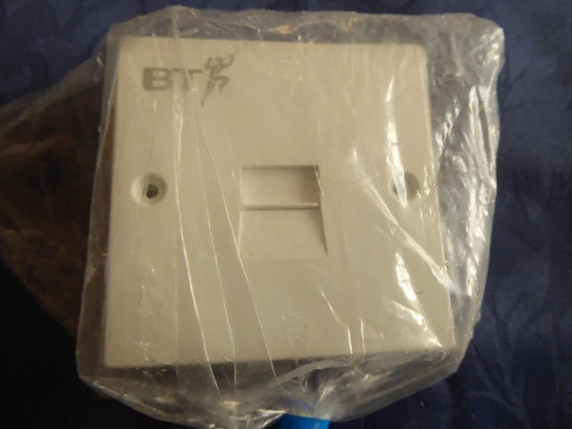2 XVINTAGE BRITISH TELECOM ( BT) LINE JACK 2/3C..new..Piper logo ...