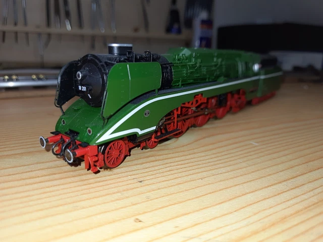 ROCO DAMPFLOK BR 18 201 Artikel 69201, Digital, für AC, Märklin EUR 165 ...