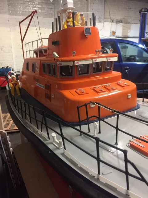 RADIO CONTROLLED MODEL Lifeboat, Arun Class 1/12 £670.00 - PicClick UK