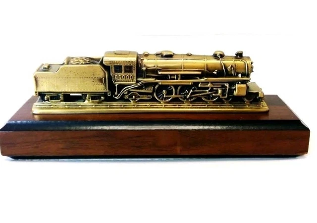 VINTAGE COLLECTIBLE TRAIN Metal Brass Locomotive Wooden Base RARE 7 ...