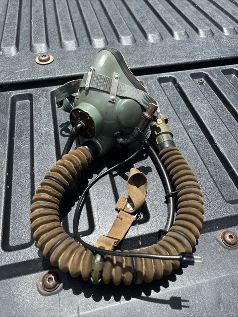 VINTAGE FIGHTER PILOT oxygen mask KM-34 original air force MIG Soviet ...
