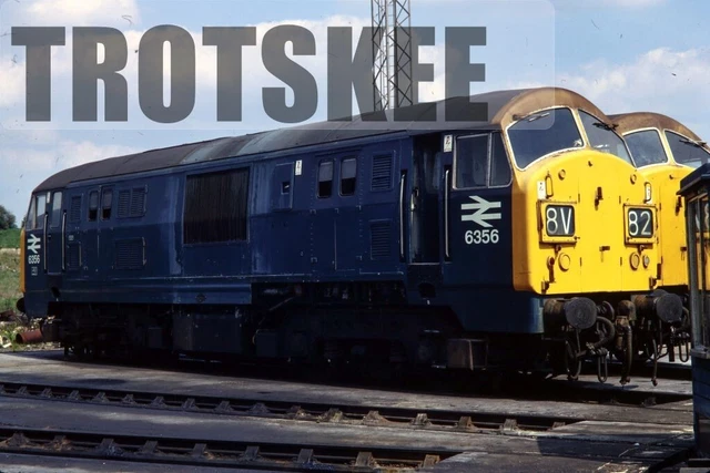 35MM SLIDE BR British Railways Diesel Loco D6356 Class 22 Old Oak ...