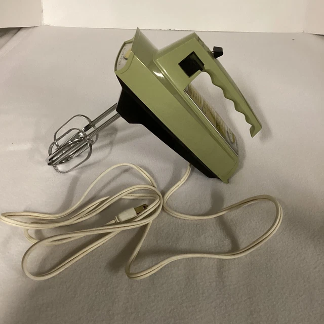 VINTAGE SUNBEAM MIXMASTER Hand Mixer Model HMD-1 1970's Avocado Green ...