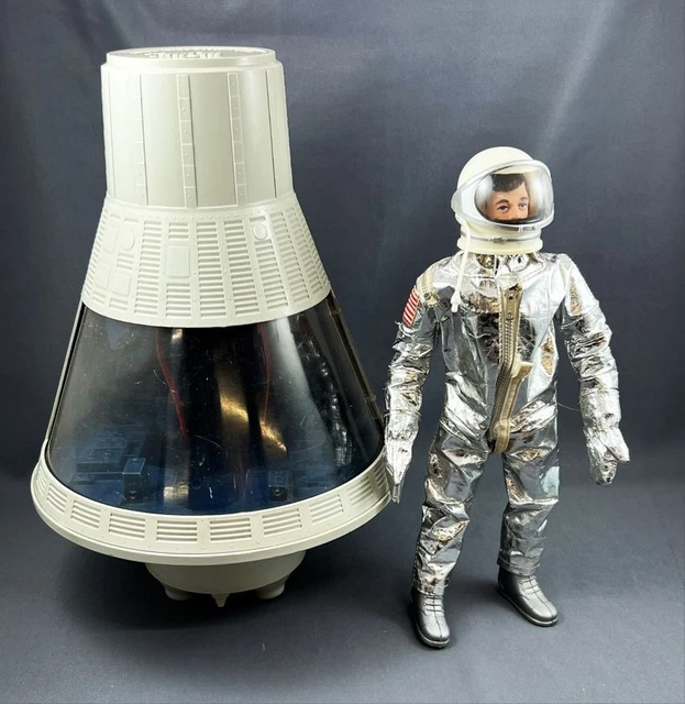 GI JOE - Hasbro 1966 - Official Space Capsule + Mannequin Action Man ...