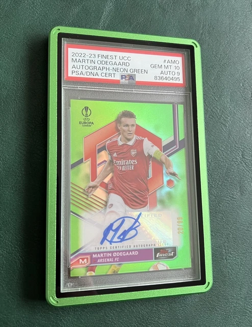 2022-23 TOPPS FINEST UCL Arsenal Martin Odegaard auto vert néon /99 PSA ...