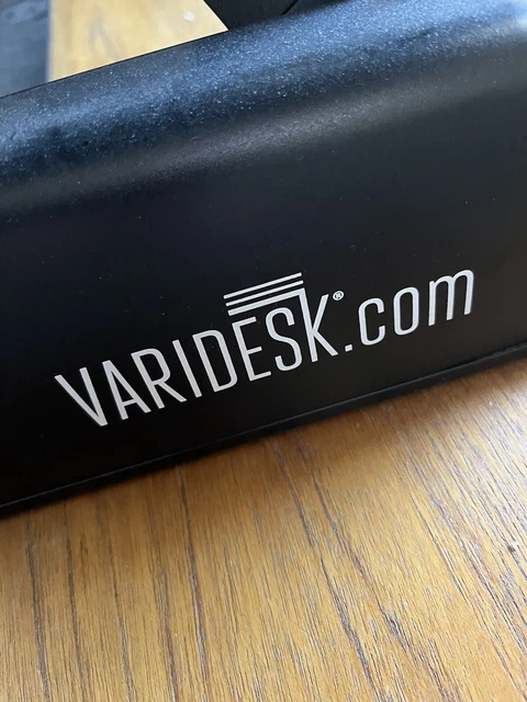 VARIDESK PRO PLUS 49900 36 inch Adjustable Standing Desk. LOCAL PICKUP ...