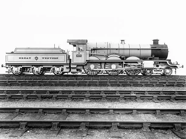 GWR CASTLE CLASS 4- 6-0 Steam Locomotive No. 4073 1925 OLD PHOTO $9.00 ...