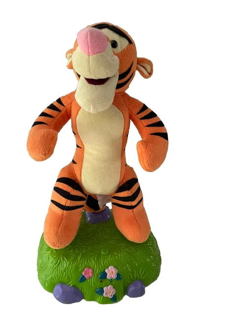 DISNEY THINKWAY TOYS Winnie the Pooh Tigger 14” Plush Talking (see ...