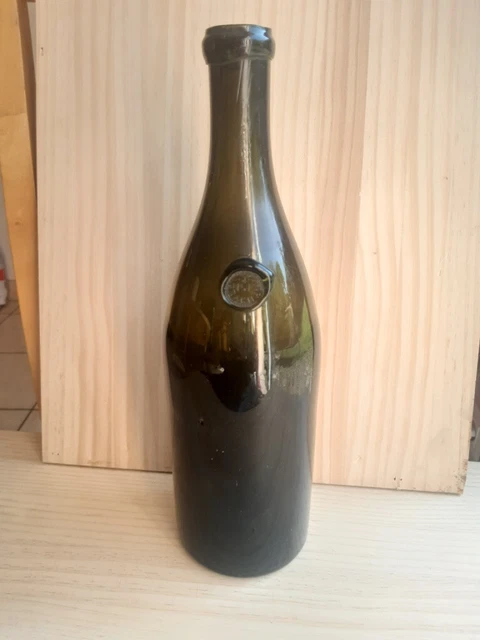 BOUTEILLE ANCIENNE VERRE soufflé sceau P.F. BRACHET antique french ...
