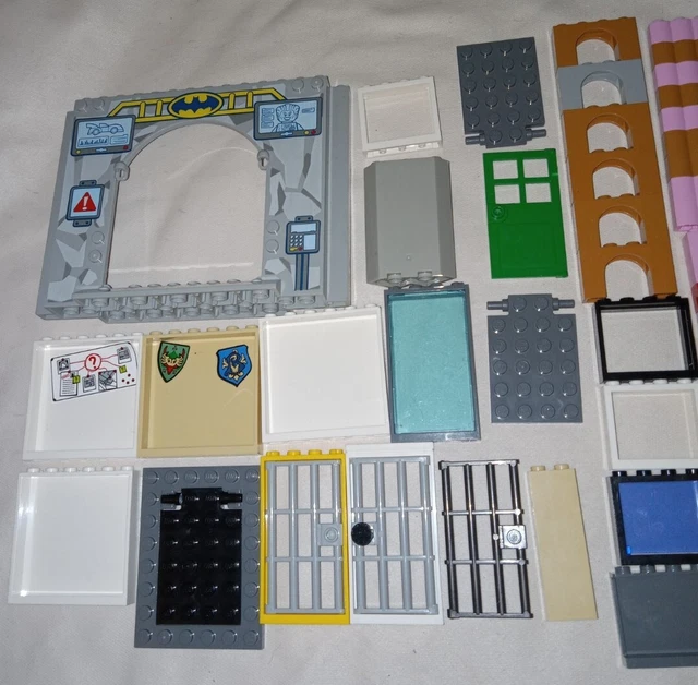 LEGO CITY WINDOW Doors Jail Prison Cell Bars batcave castle Wall arches ...