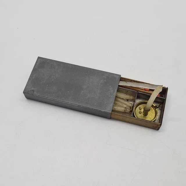 ANTIQUE &GO-TO-BED& METAL Vesta Case/Match Safe Holder Striker Candle £ ...