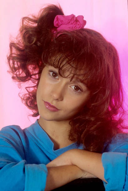 JENNIFER LOVE HEWITT Doing The La Gear Commercial In Germany 1990 OLD ...