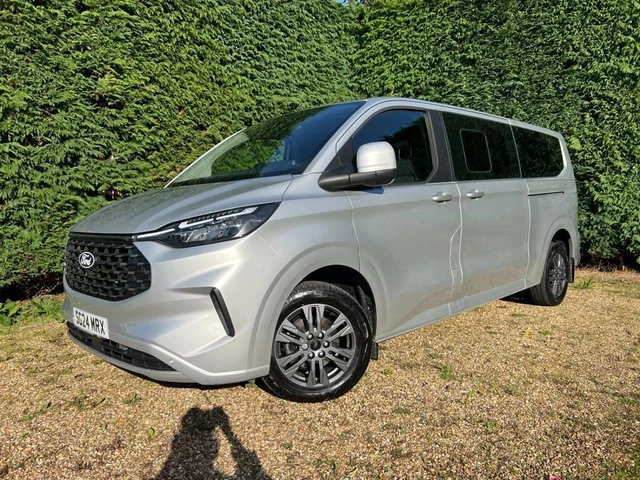 2024 FORD TOURNEO Custom 320 TITANIUM 9-SEATER L2 AUTOMATIC EURO-6 ...