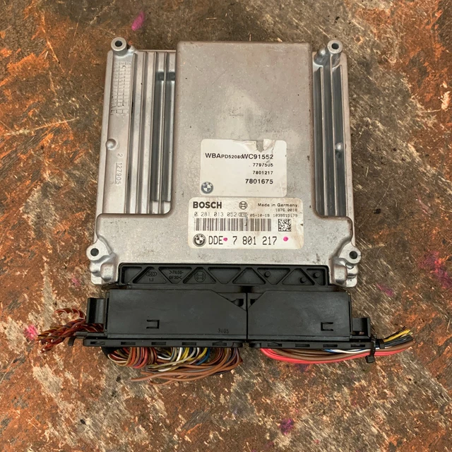 BMW X3 SERIES ECU Engine Control Unit 3.0L Diesel E83 2005 7801217 £80. ...