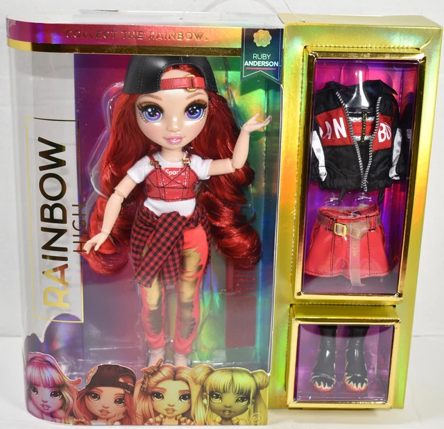 MGA RAINBOW HIGH RUBY ANDERSON RED FASHION DOLL Serie 1 mit 2 OUTFITS ...