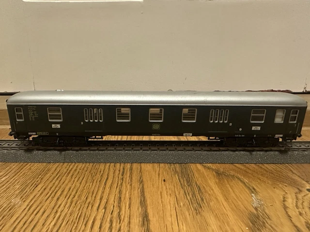 MÄRKLIN SPUR H0 D-Zug Gepäckwagen der DB (4026), ohne OVP EUR 8,00 - PicClick DE