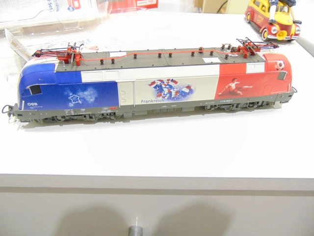 TRAINS PIKO LOCOMOTIVE Ho Frankreich Elektroloc Coupe Football En Boite ...