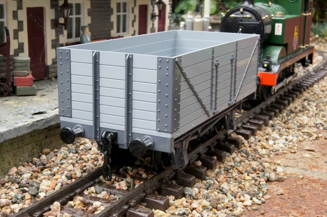 G SCALE , Thomas 3 link wagon couplings, FOUR, black resin, £6.75 ...
