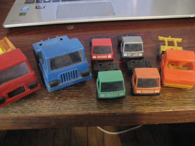 JEAN HOEFLER LOT de six camions+un berliet strader incomplets EUR 6,00 ...