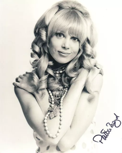 PATTIE BOYD SIGNED 8x10 PHOTO EX-WIFE GEORGE HARRISON ERIC CLAPTON ...