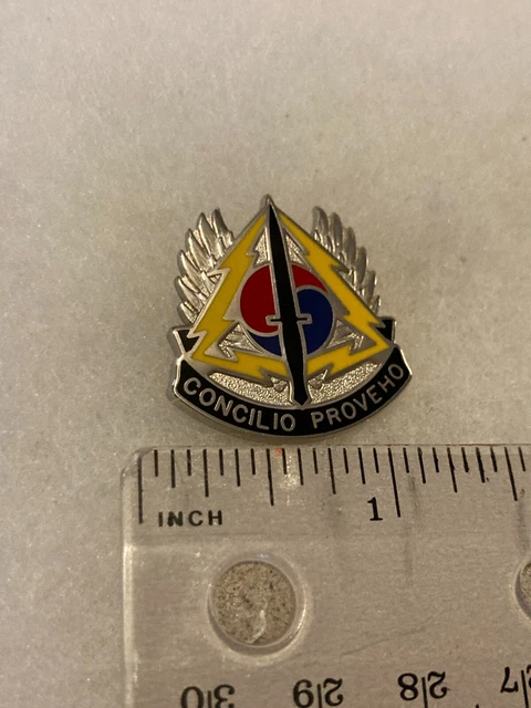 AUTHENTIC US ARMY Special Operations Command Korea DI DUI Insignia ...