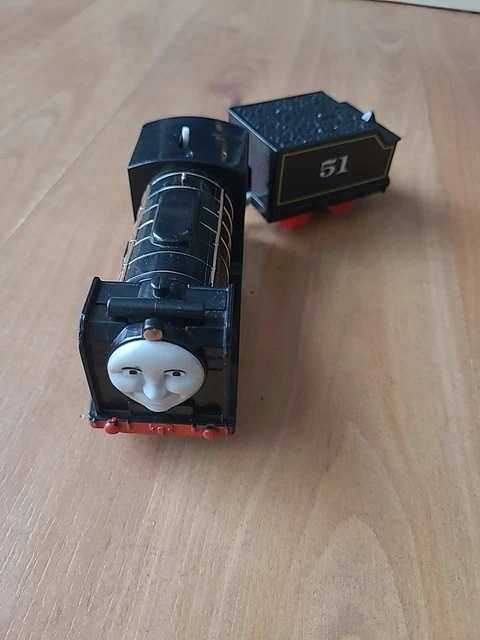 HIRO - TOMY Trackmaster Thomas the Tank Engine Train and Tender Black ...