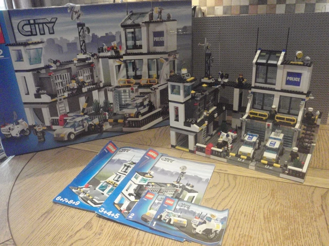 LEGO CITY 7744 Police Headquarters (100% Complete) Brc £60.00 - PicClick UK