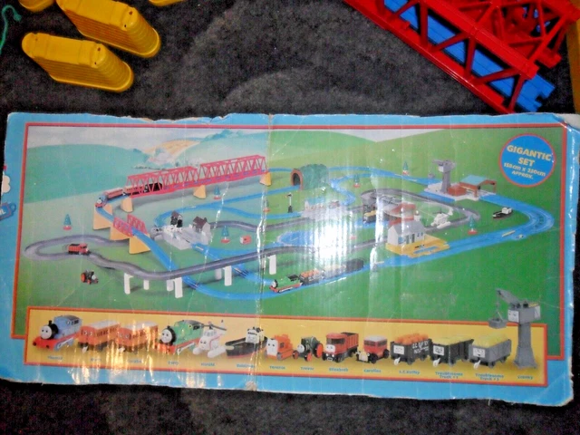 THOMAS THE TANK Engine Ultimate Set Tomy Trackmaster Train Set. £49.99 ...