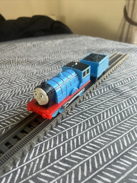 THOMAS & FRIENDS TrackMaster EDWARD Motorized Train Engine TOMY 2002 £ ...