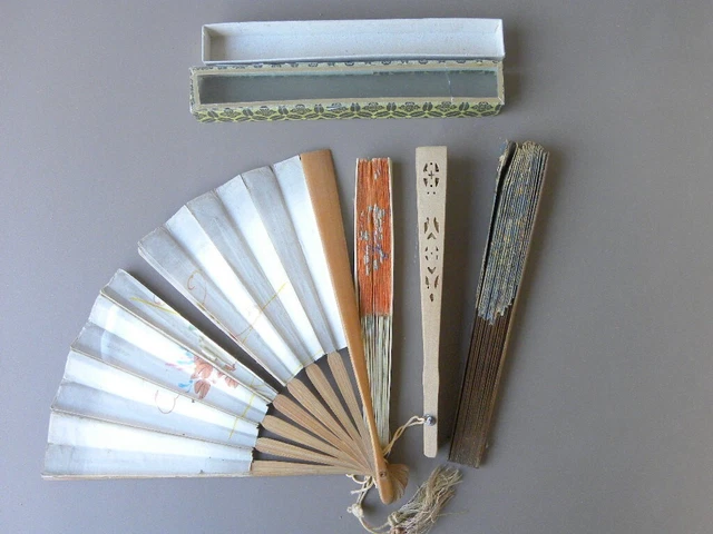 4 EVENTAILS ANCIENS + Boite Eventail EUR 20,00 - PicClick FR