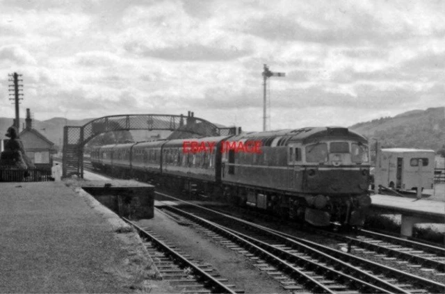 PHOTO BR Bo-Bo Diesel No D5331 1962 At Ballinluig 10.00 Glasgowb.st ...