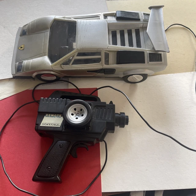 RARE VINTAGE 1988 Toy State Lamborghini countach Remote Wire RC Car ...