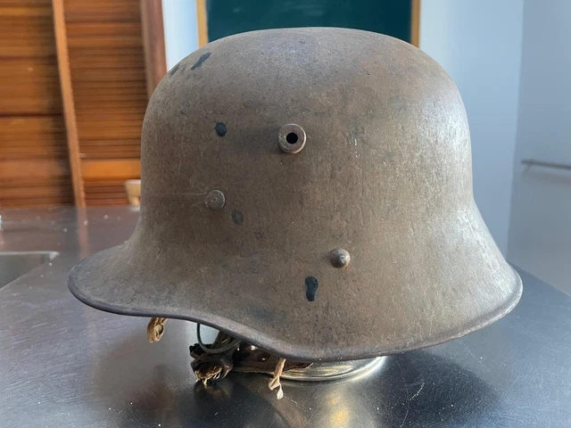 RARE GERMAN ARMY KAISER WORLD WAR ONE WW1 Steel Imperial Helmet LUGS ...