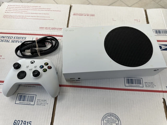 MICROSOFT XBOX SERIES S 512 GB All-Digital Console Disc-Free Gaming ...
