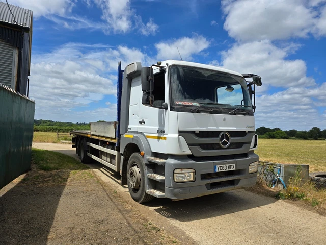 2013 (63) MERCEDES Axor 2529 Sleeper Manual 26 Ton Flat Euro 5 309784Km ...