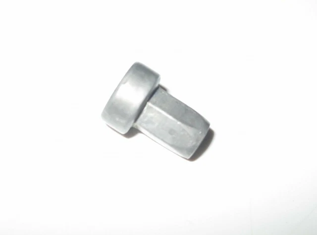 MERCEDES NUMBER LICENCE Reg. Plate Rivnut Fixing Insert A2019900458 New ...