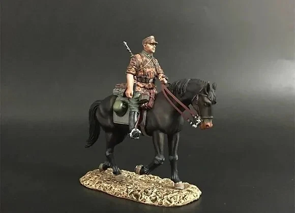 WAR PARK MINIATURES GERMAN CAVALRY SOLDIER 4 - BATTLE of KURSK KU073 ...