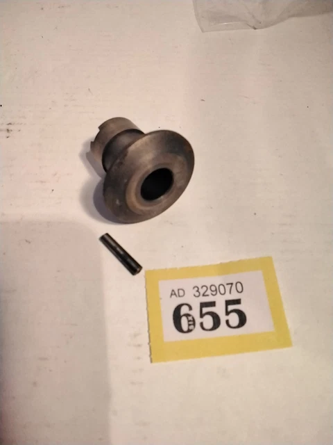 NOVUM SEWING MACHINE Balance Wheel Carrier With Pin 1960'S £8.99 ...