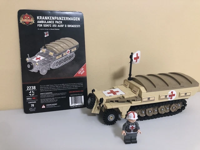BRICKMANIA WW2 GERMAN SDKFZ 251 Ambulance Variant - With TMC Medic! £ ...