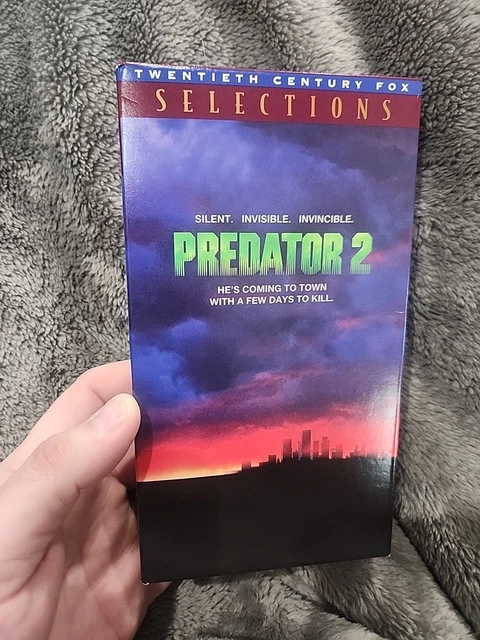 PREDATOR 2 (VHS, 1990) Tested Works Danny Glover Gary Busey Ruben ...