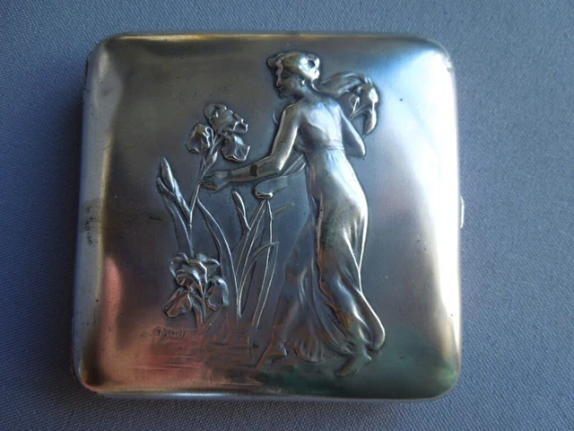 ETUI BOITE A Cigarettes Art Nouveau En Metal Argente Signe E. Dropsy ...