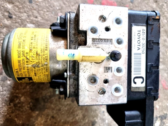 GENUINE TOYOTA ESTIMA Alphard Vellfire Abs Pump Actuator Assembly 44050 ...