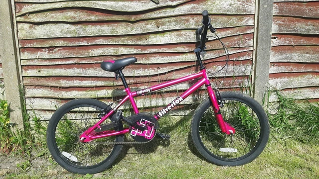 GIRLS PINK SILVERFOX Mutiny Bmx Bike 20” Wheels £12.00 - PicClick UK